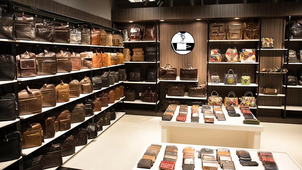 TOP 15 Leather Bag Manufacturers in The USA